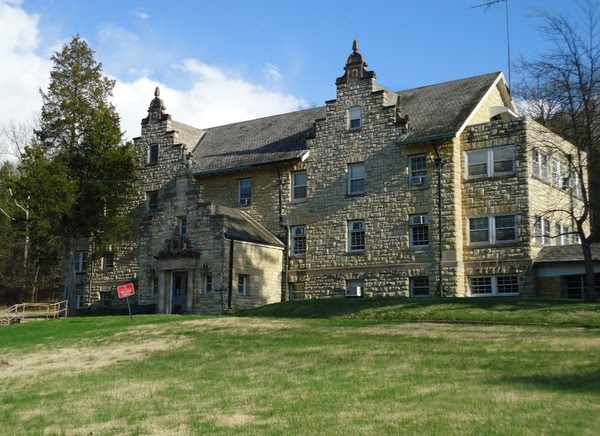 You Wont Believe The 9 Historic Buildings in Peril in Missouri