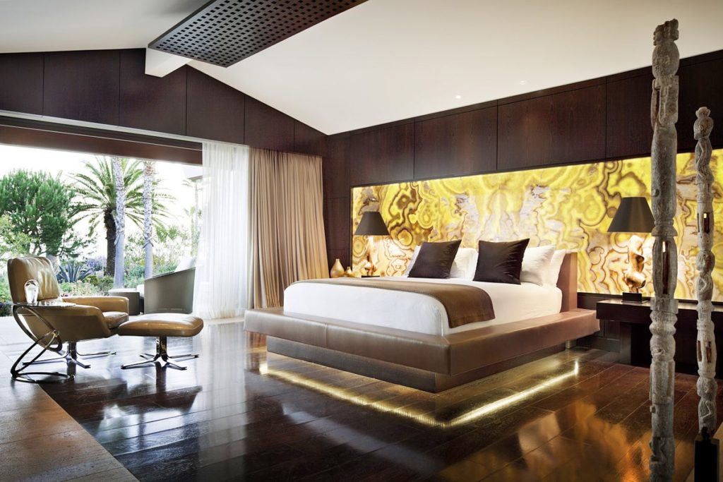 The 10 Most Luxurious Bedrooms | 1stdibs