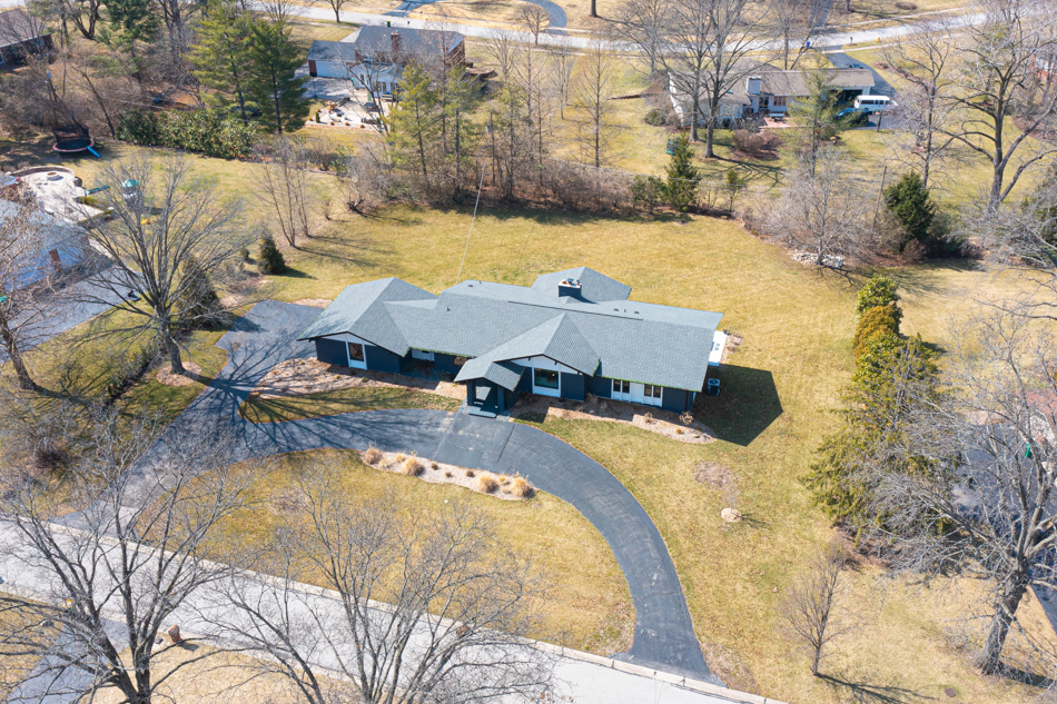 Stylish Town and Country Homes Archives - ST LOUIS STYLE