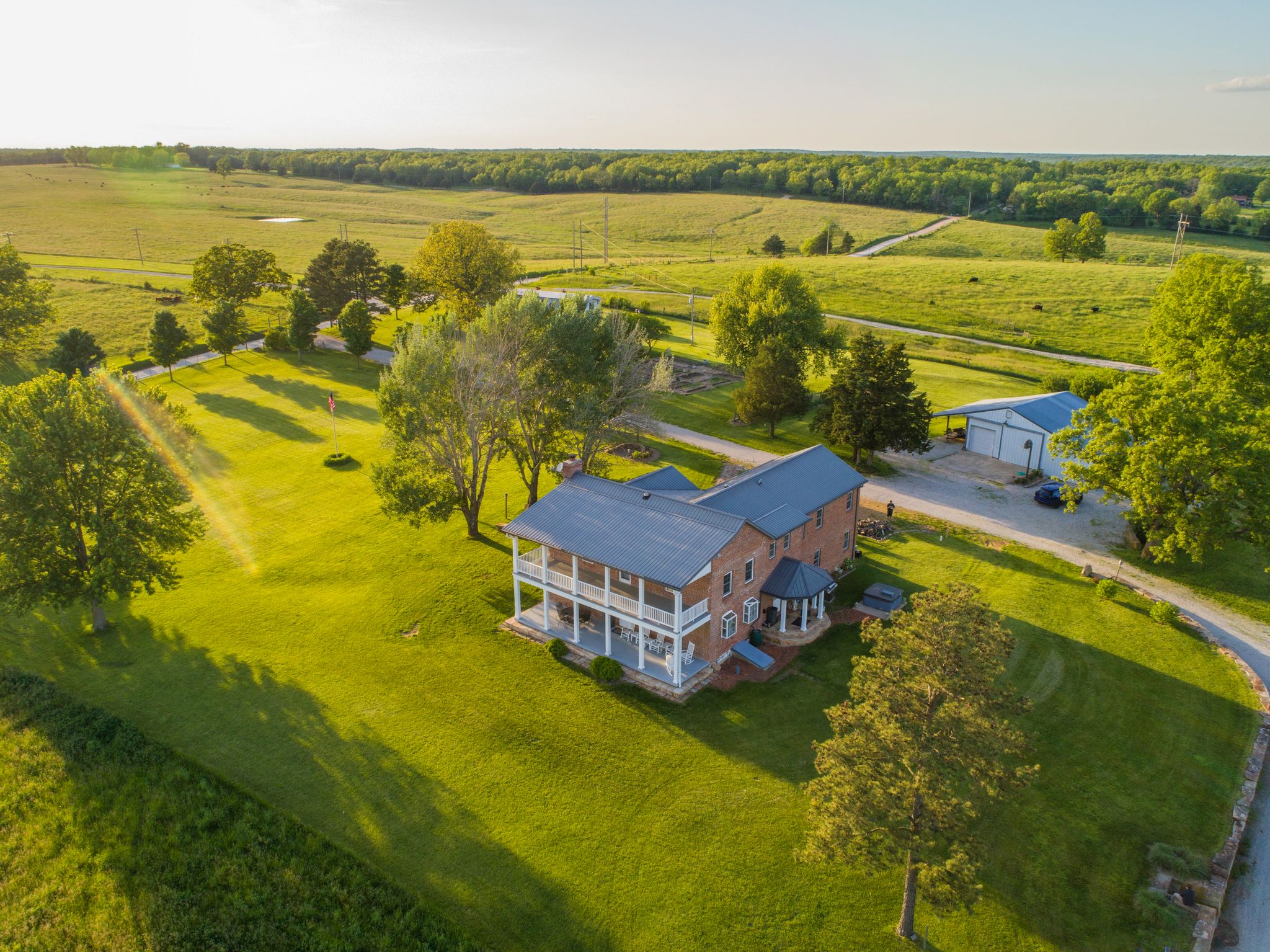 Beautiful Farm House In Cuba On Over 100 Acres | 2565 Melody Lane