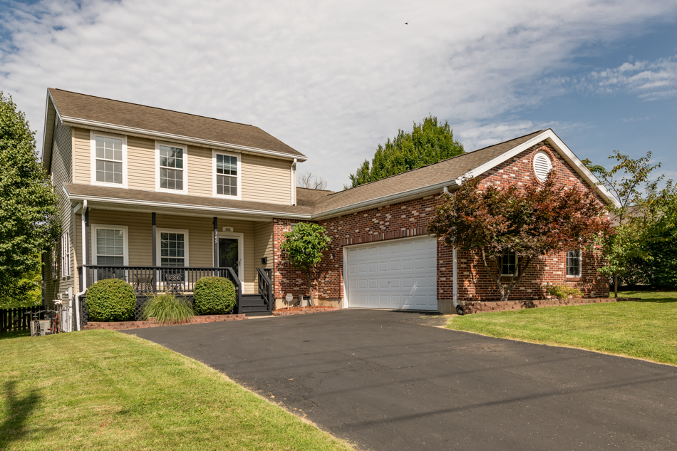 Newer Kirkwood Home on a Beautiful Private Lot | 345 Leffingwell Avenue