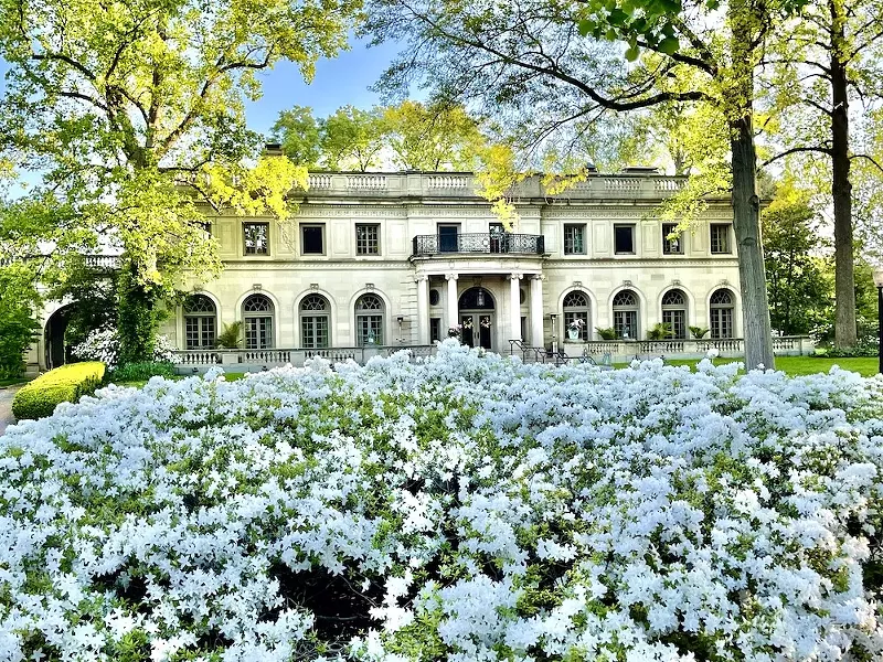 33 Portland Place: A Timeless French Masterpiece in St. Louis
